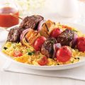 Brochettes de filet mignon, tomates et halloumi - 5 ingredients 15 minutes