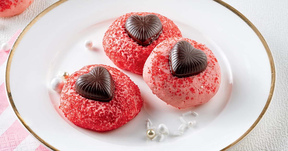 Biscuits roses au coeur chocolaté - Glouton