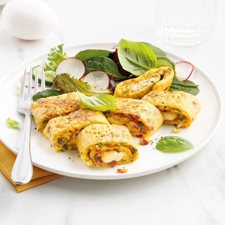 Omelette roulée farcie au Ficello - 5 ingredients 15 minutes