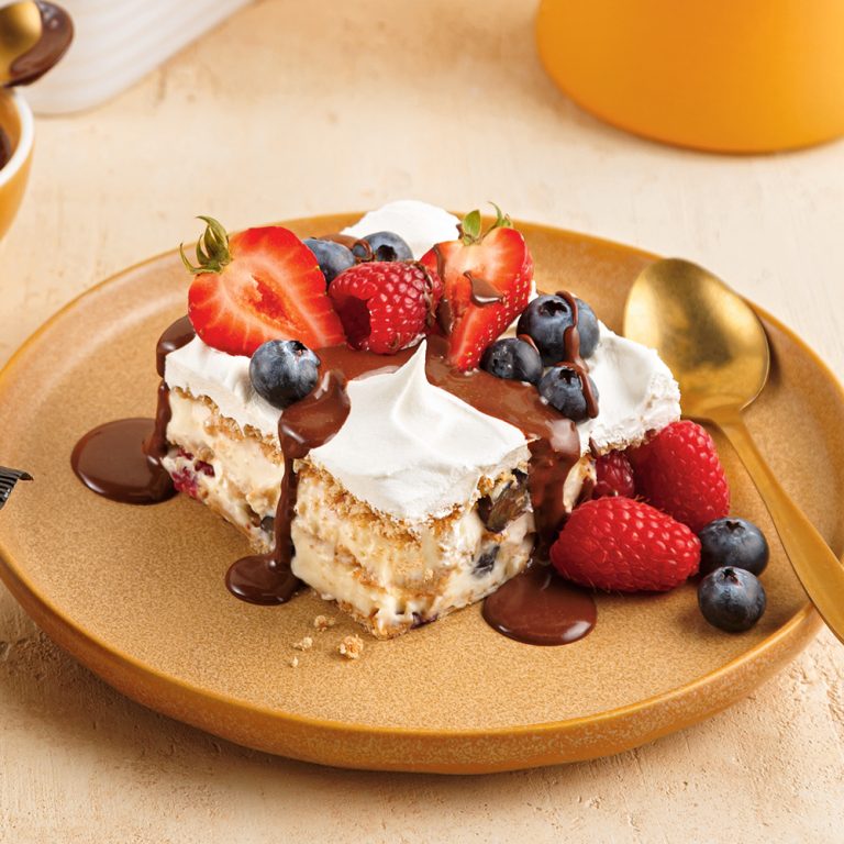 Gâteau Napoléon aux petits fruits - 5 ingredients 15 minutes