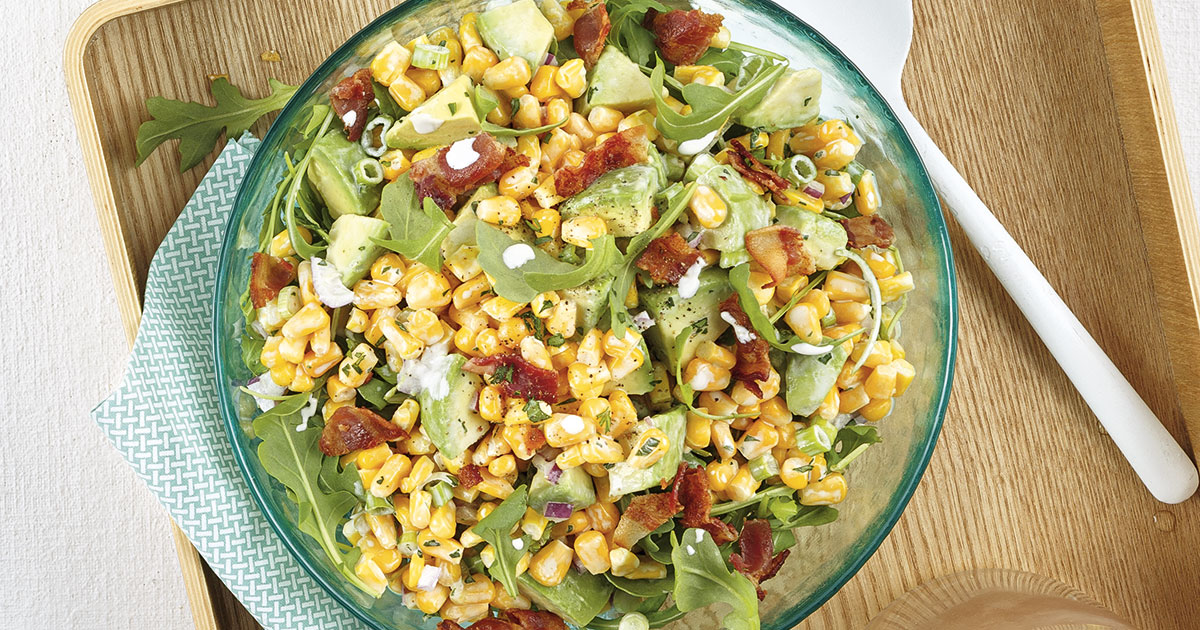 Salade de maïs à l’avocat et bacon - 5 ingredients 15 minutes