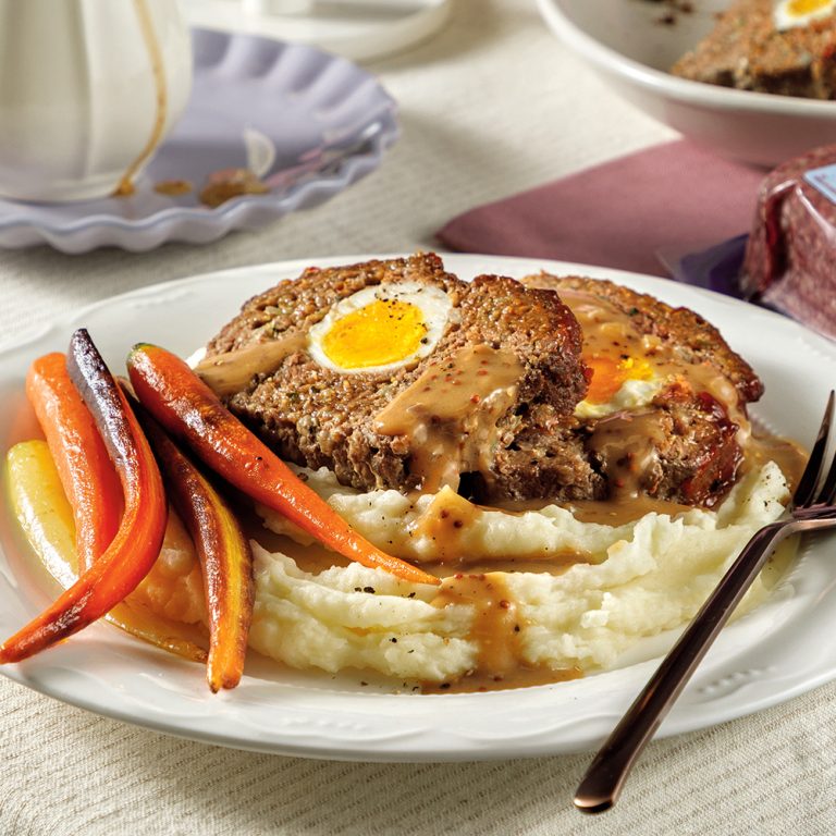 Pain de viande farci aux oeufs, sauce demi-glace crémeuse - 5 ...