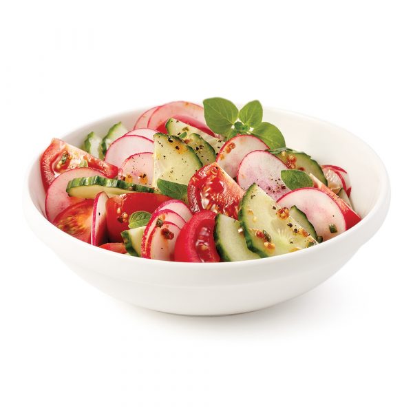 Salade de tomates, concombre et radis - Les recettes de Caty