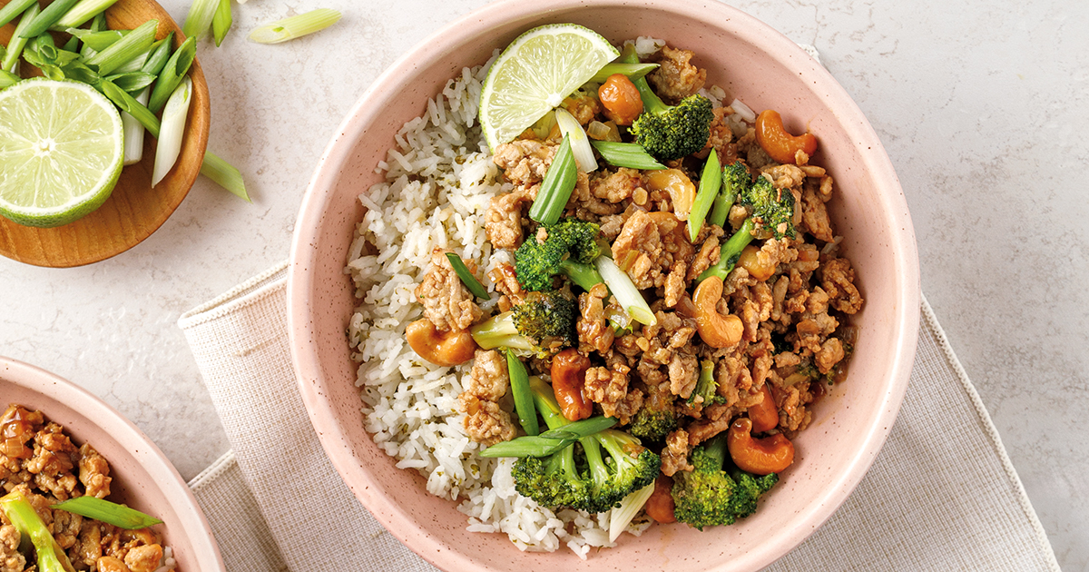 Poulet haché à l’ail et aux noix de cajou - Les recettes de Caty