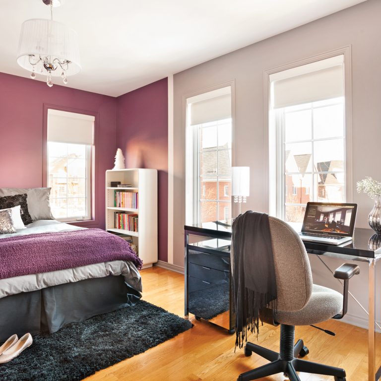 Un violet stimulant pour la chambre - Je Décore