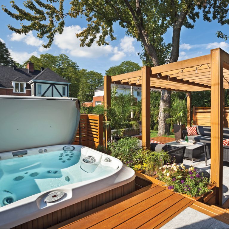 Coin-spa dans un écrin de bois - Je Décore