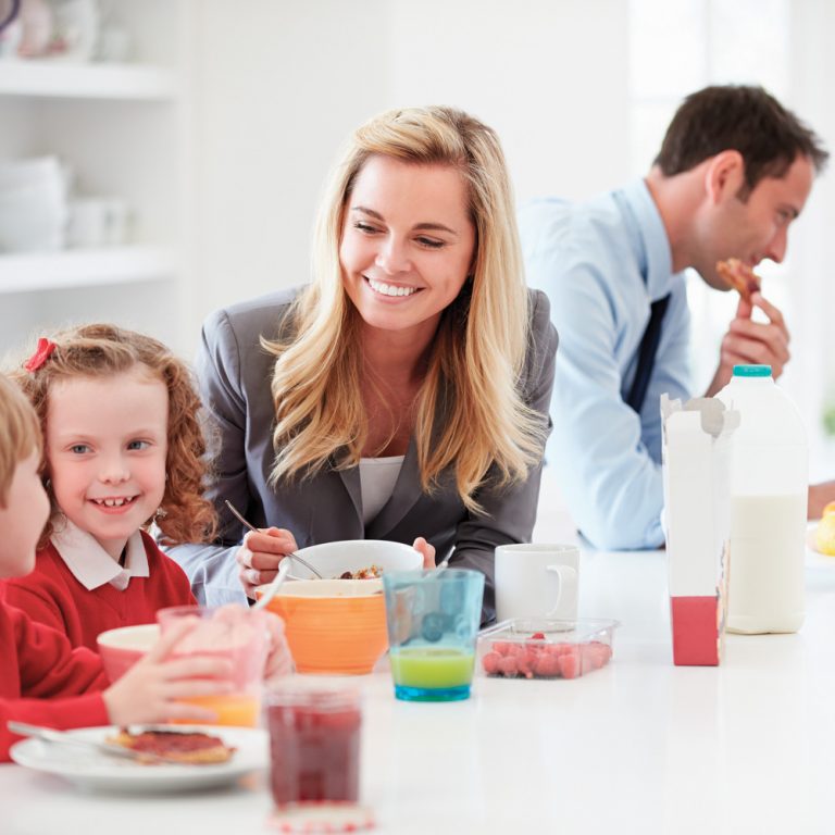 5 trucs pour mieux concilier travail et famille - Pratico-Pratiques